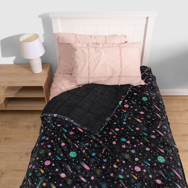 The Oodie Space Black Blanket – The Oodie NZ